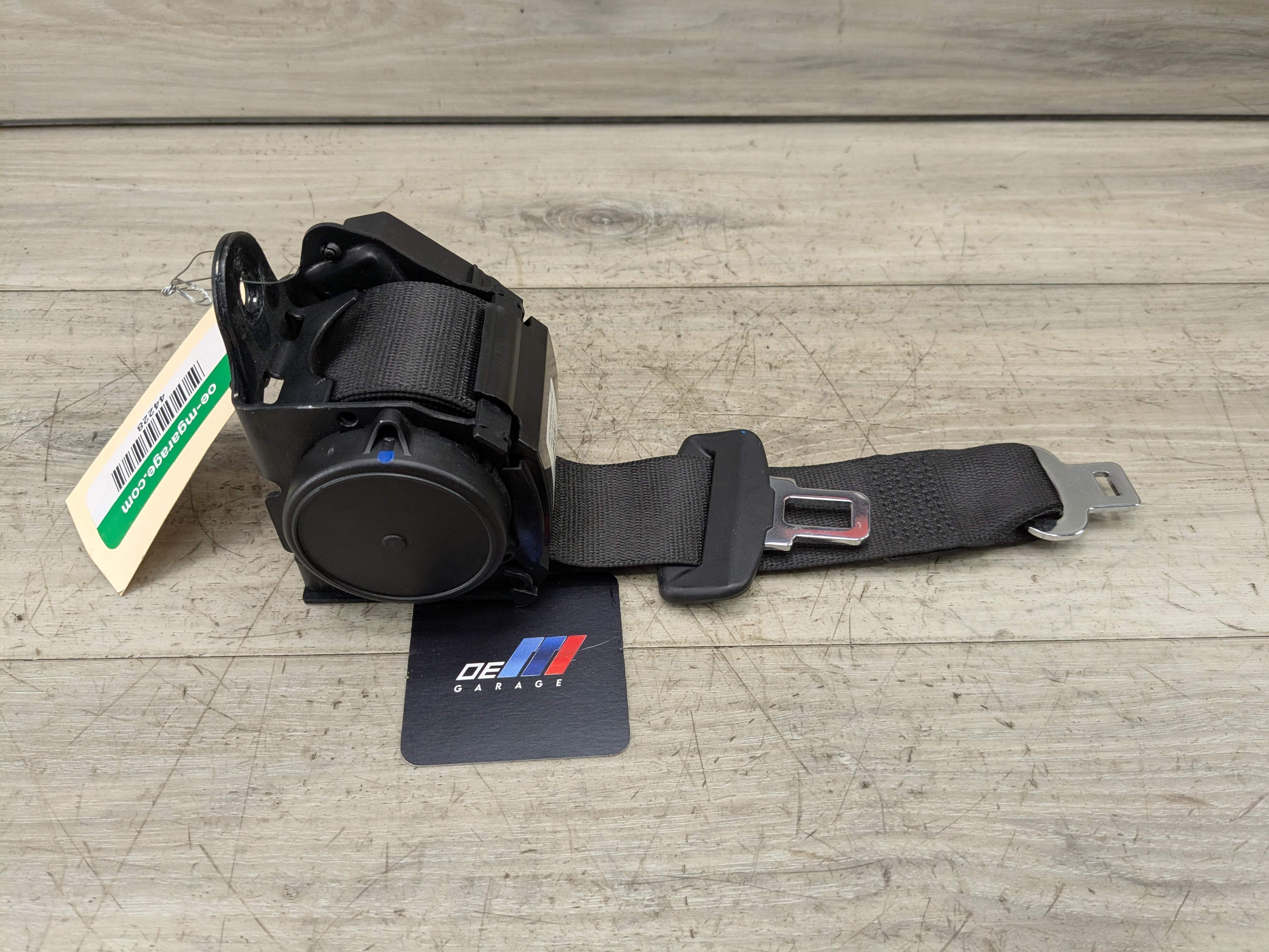 19-24 OEM BMW G20 G80 330 M340 M3 Rear Center Seat Belt Seatbelt Retra ...