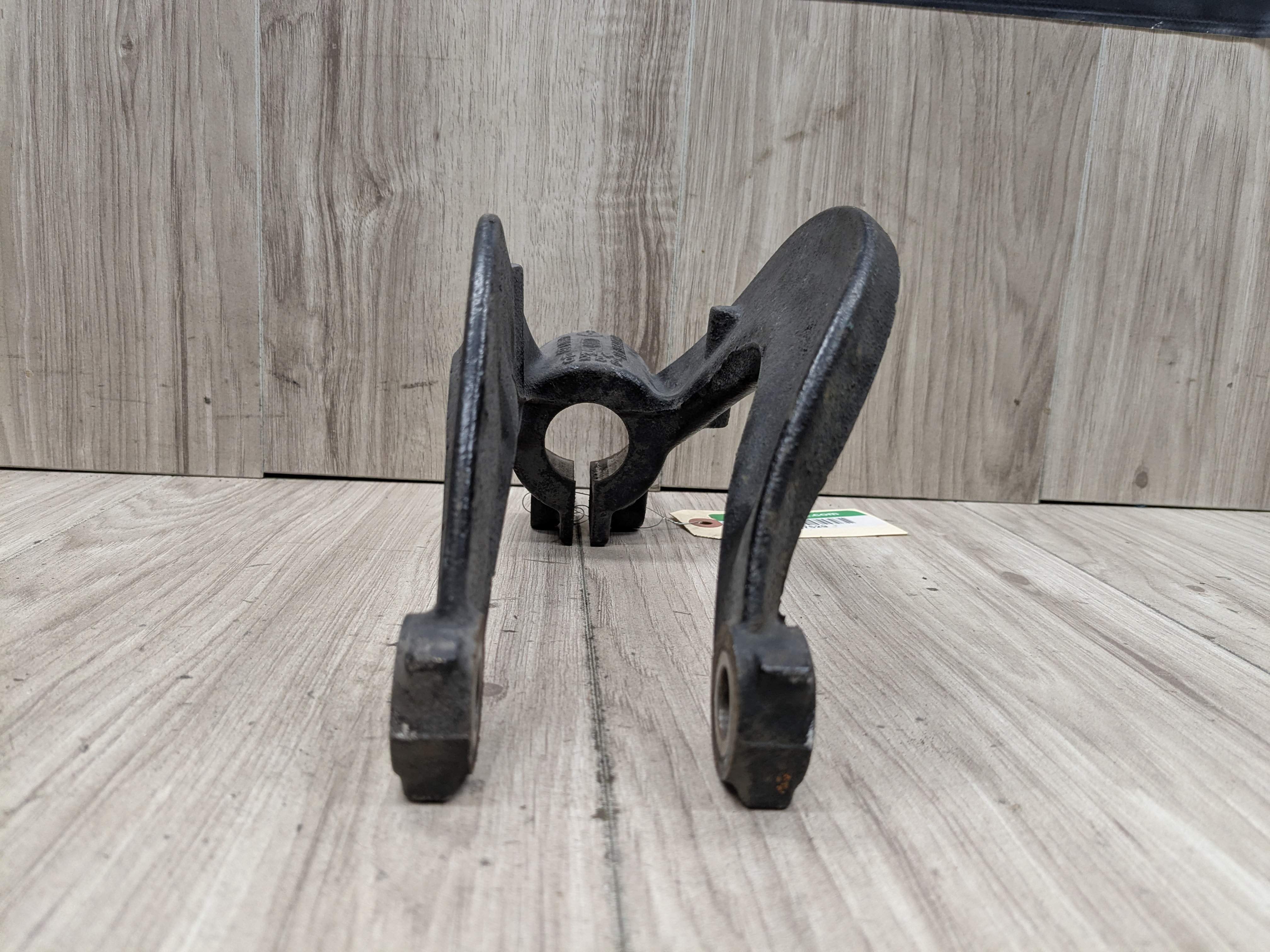 OEM BMW F15 F16 F85 F86 X5 X6 Front Left Driver Strut Shock Mount Brac ...