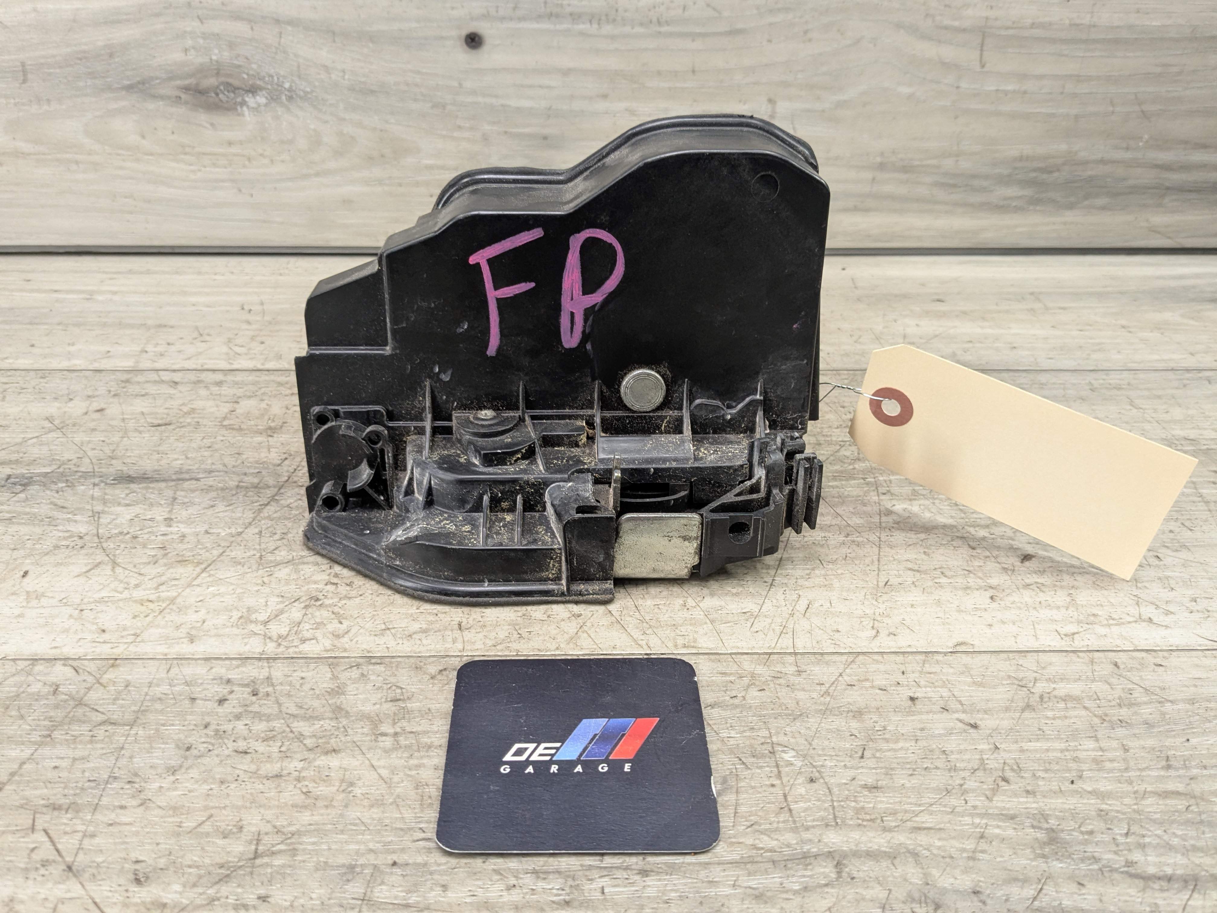 OEM BMW E82 E90 F22 F30 F80 F82 FRONT Right Passenger Door Lock Latch ...