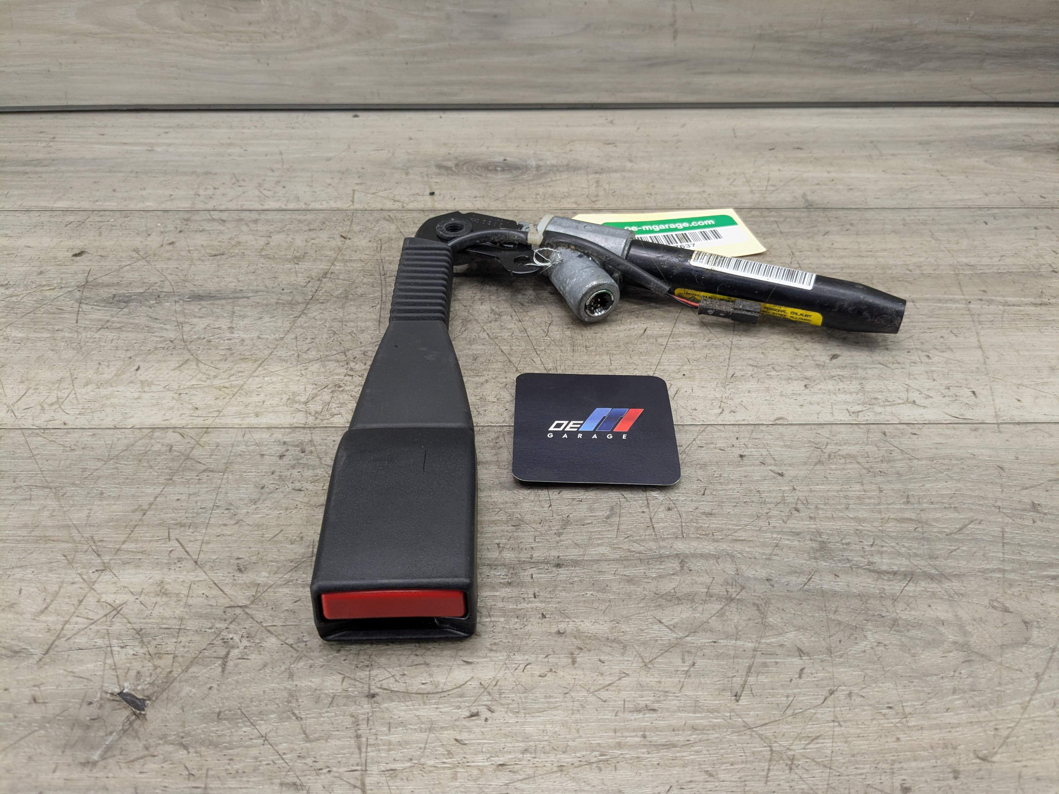 OEM BMW E70 E71 X5 X6 X5M X6M Front Right Passenger Seat Belt Buckle T ...