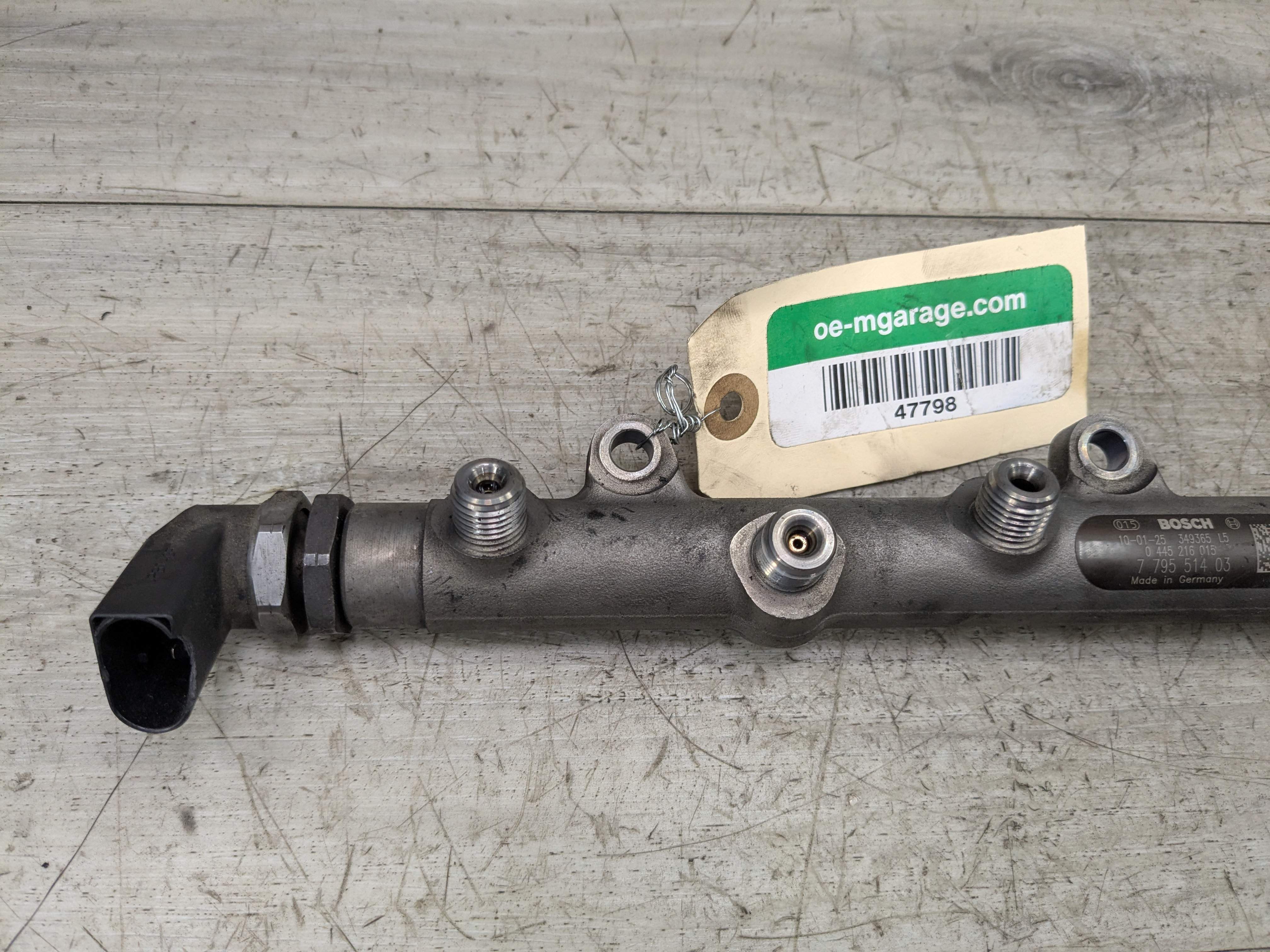 OEM BMW E90 335d M57N Diesel Fuel Rail Pressure Injector Lines Accumul ...