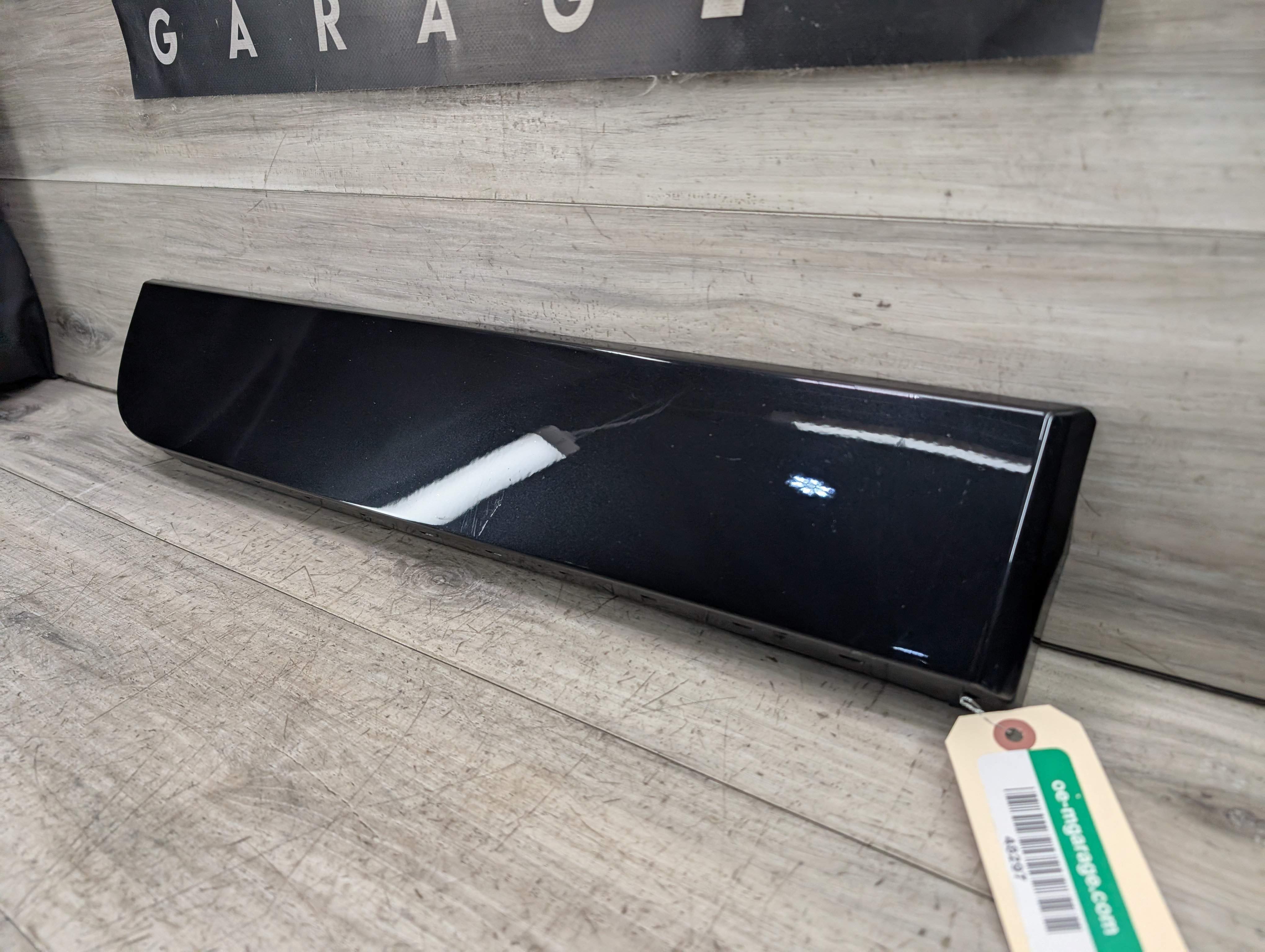 OEM BMW F25 F26 X3 X4 Front Right Passenger Door Lower Molding Blade T ...