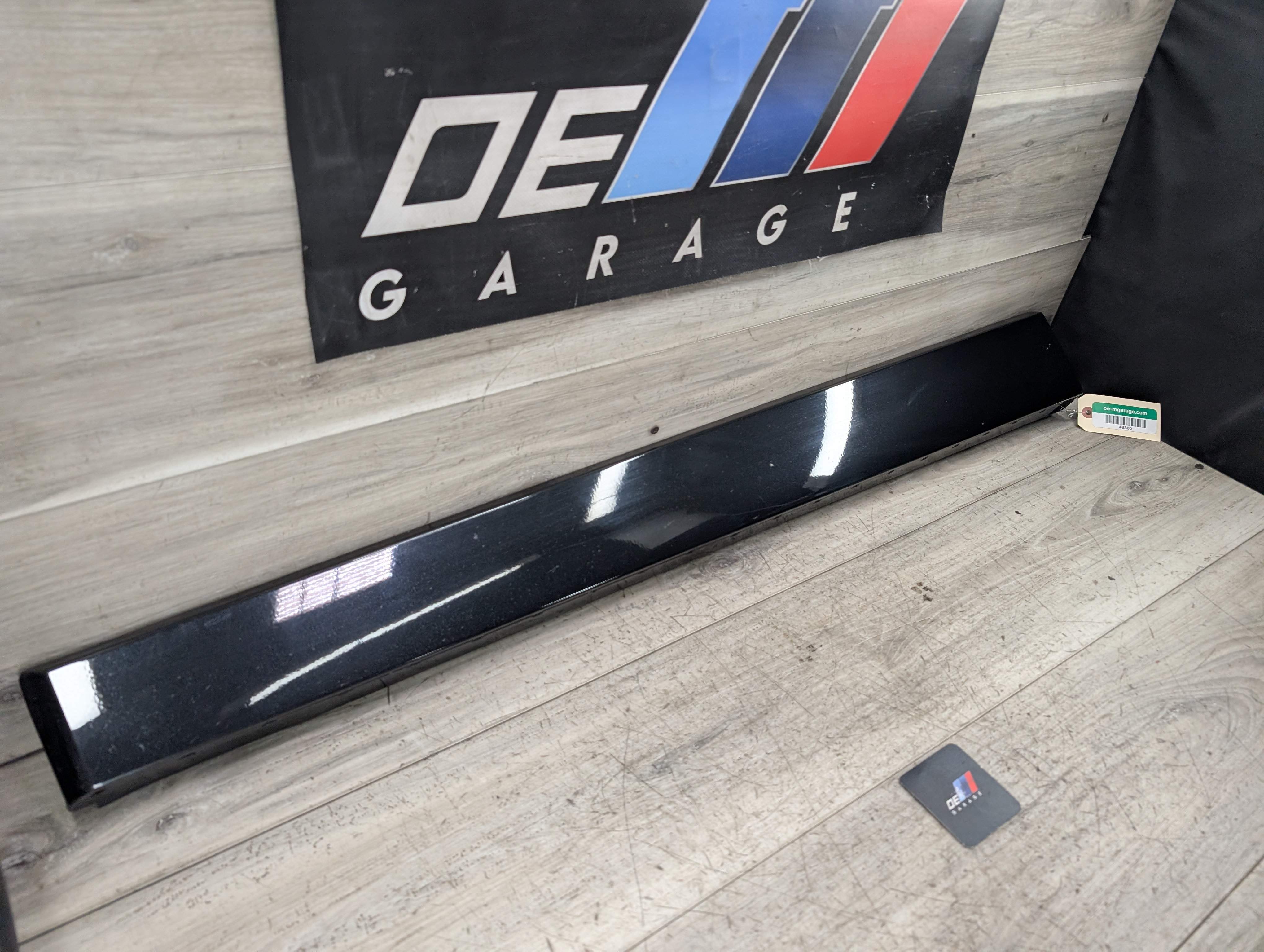 OEM BMW F25 F26 X3 X4 Front Left Driver Door Lower Molding Molding Tri ...