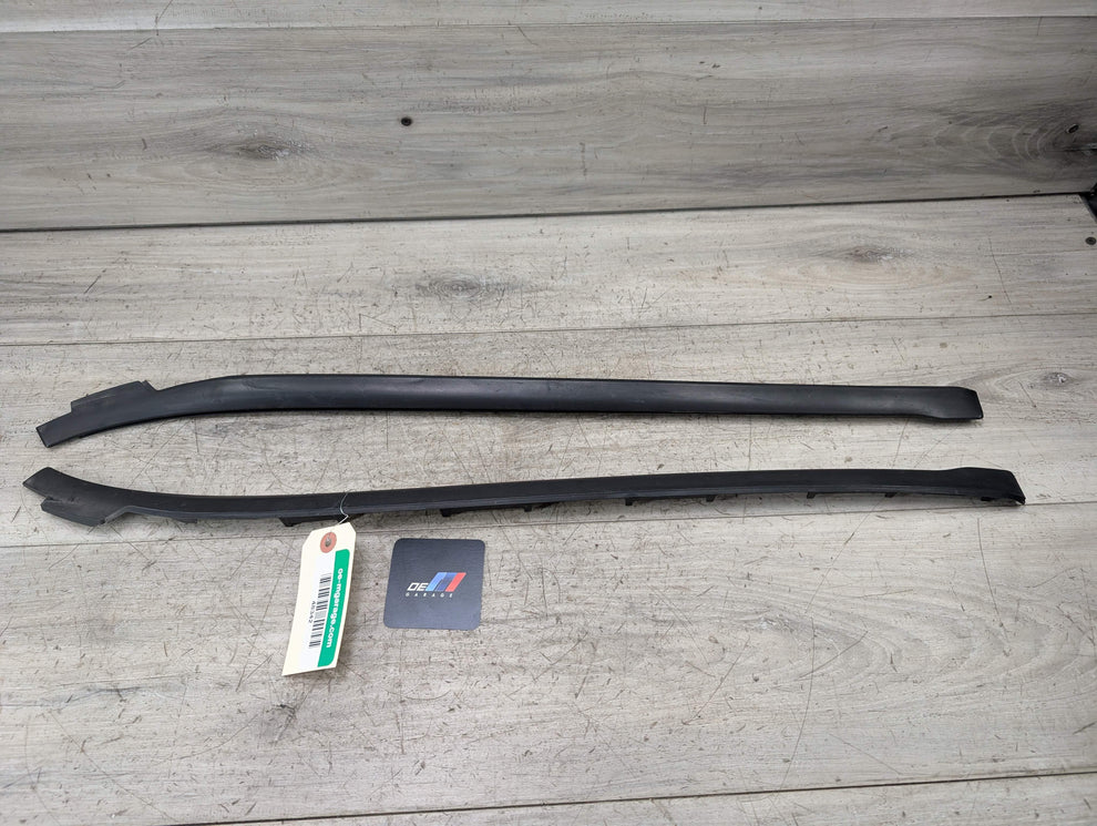 14-20 OEM BMW F32 F36 F82 M4 Front Left Right Windshield Side Drip Mol ...