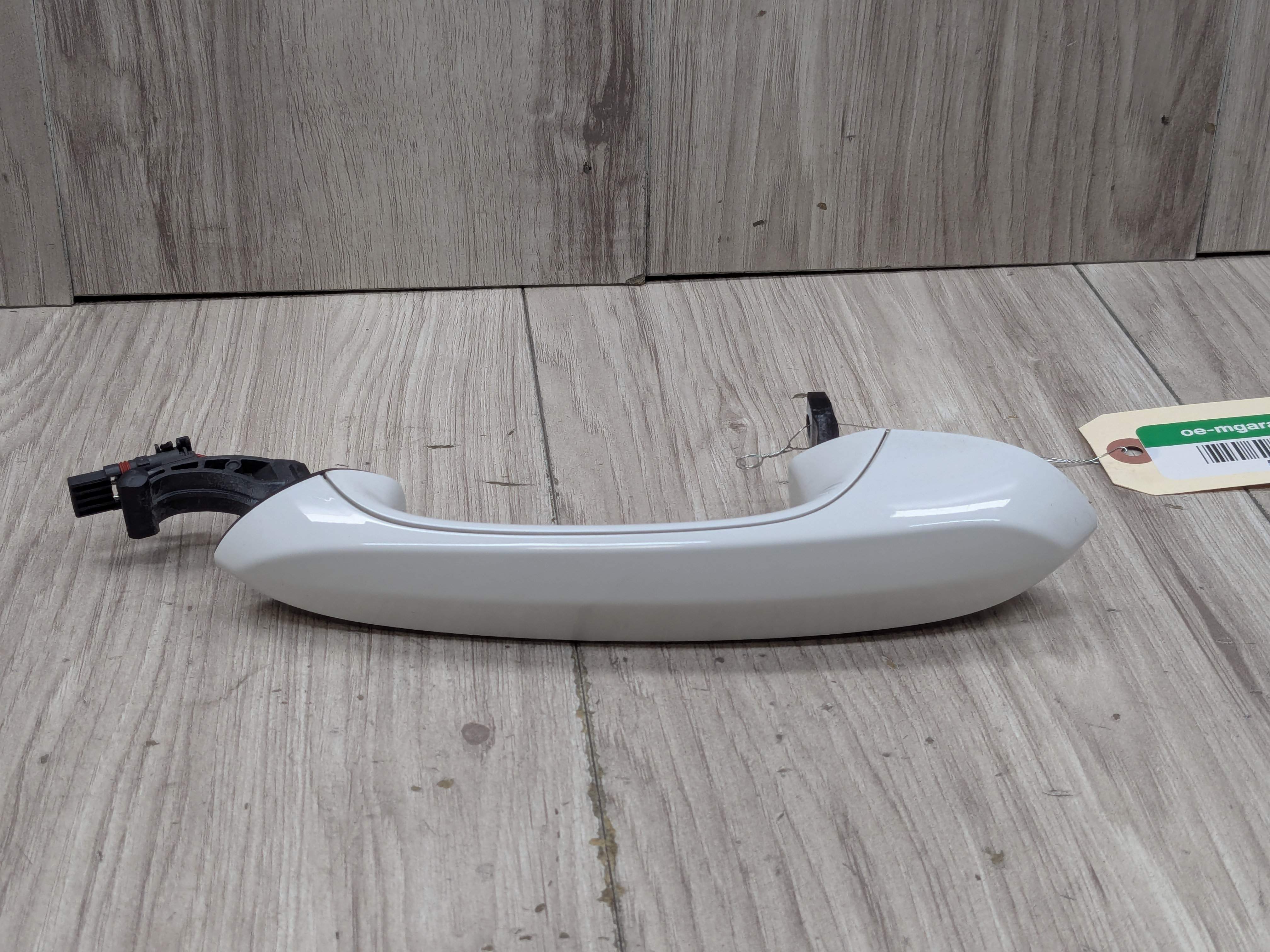 OEM BMW G20 G29 G30 F90 M5 COMFORT ACCESS Front Rear Right Passenger D ...